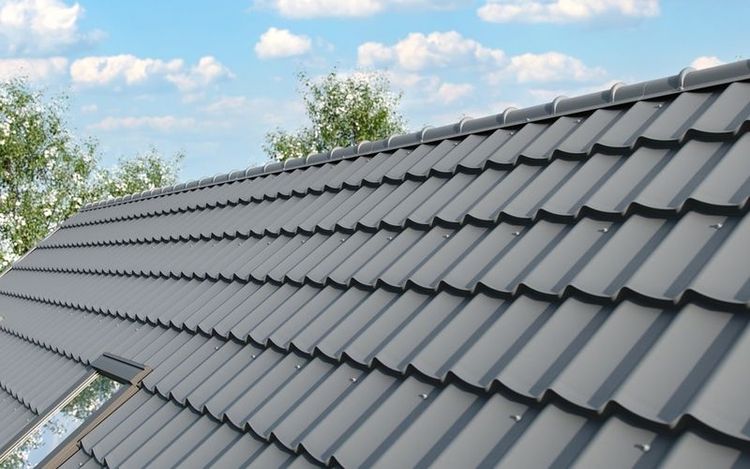 Qual è la differenza tra tegola e coppo? I pro e i contro delle due opzioni